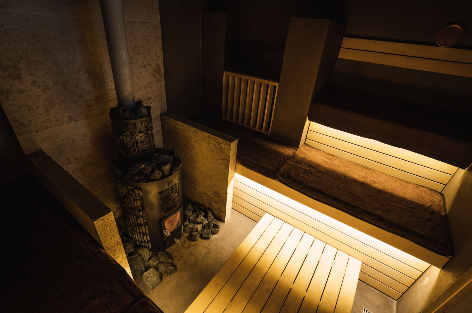 カップルで入れる東京の個室サウナ19選！サウナデートにおすすめ | サウナ専門メディア[holidaysauna]